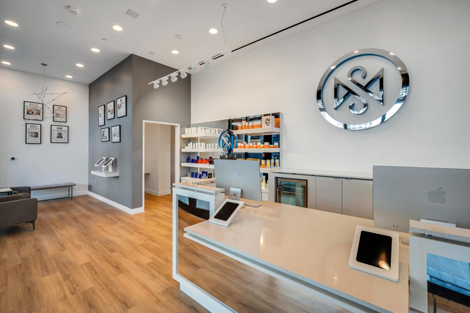 Facial Treatments in Miami | Coral Gables | Silver Mirror Facial Bar Facial Treatments in Miami | Coral Gables | Silver Mirror Facial Bar